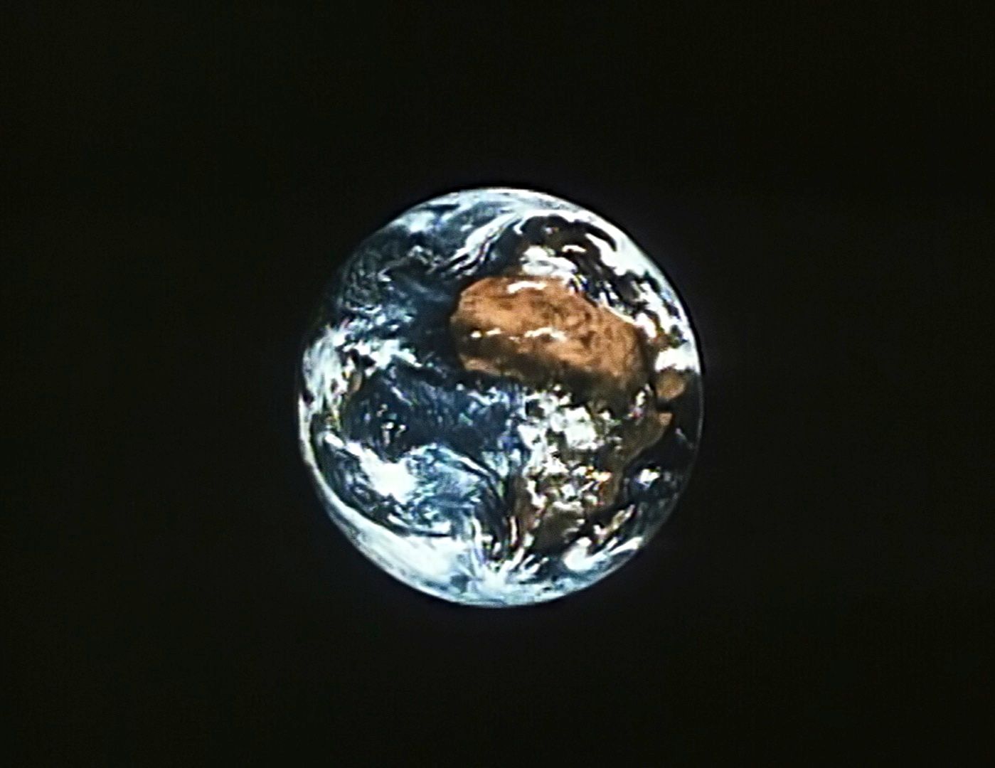 Paradigma: A film by Jozef Devillé & Pablo Eekman